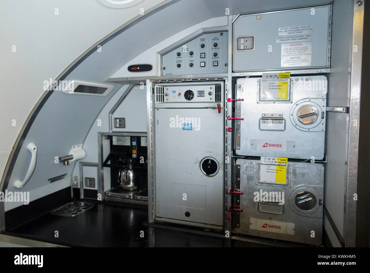 Airplane galley hi-res stock photography and images - Alamy