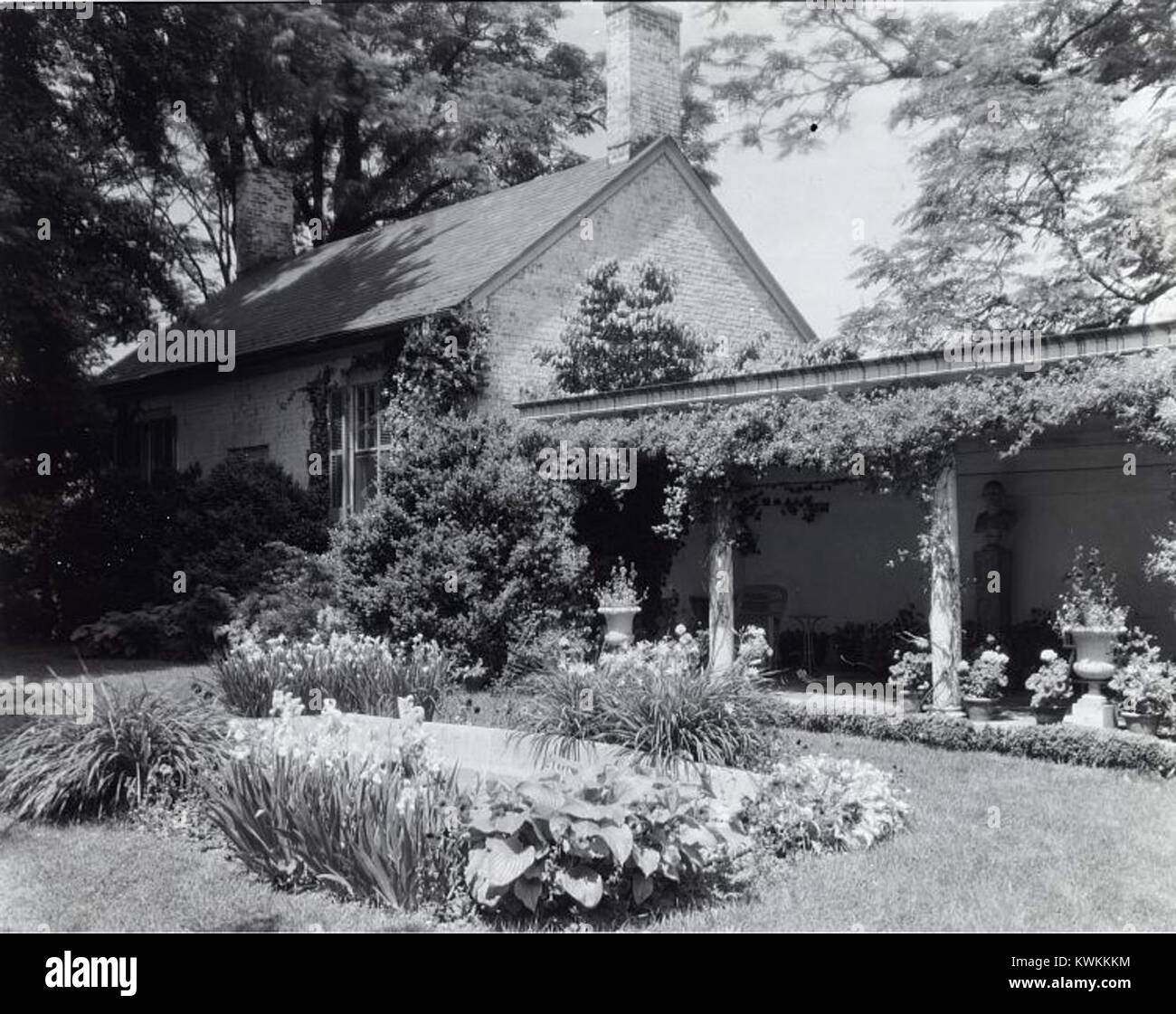 'Chatham,' Colonel Daniel Bradford Devore house, 120 Chatham Lane ...