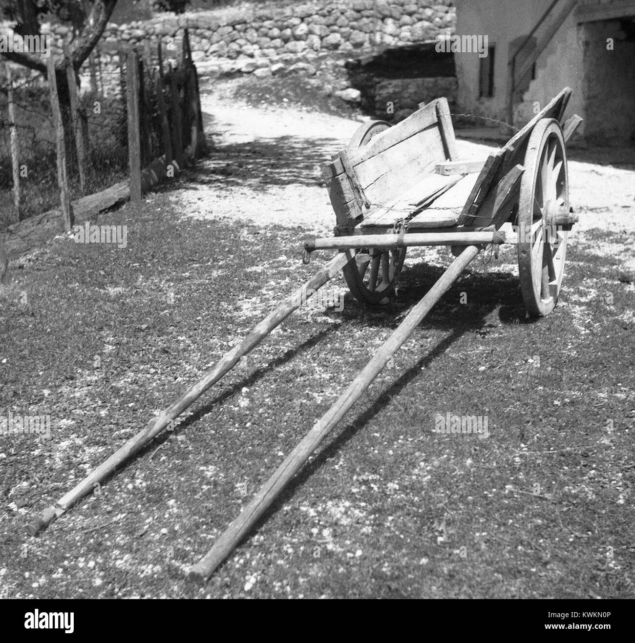 Traditional livelihood photography Black and White Stock Photos ...