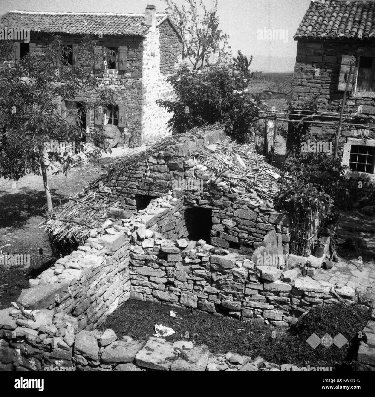 1950 's space illustration hi-res stock photography and images - Alamy