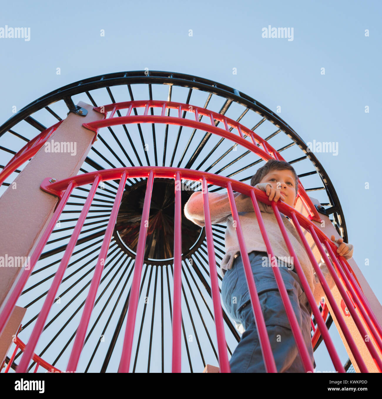 Low point side view hi-res stock photography and images - Alamy