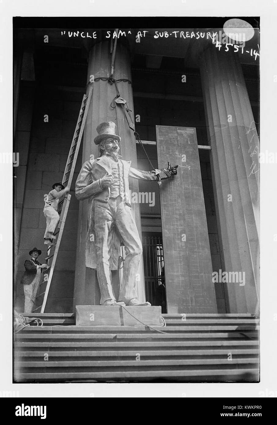 Uncle sam treasury hi-res stock photography and images - Alamy