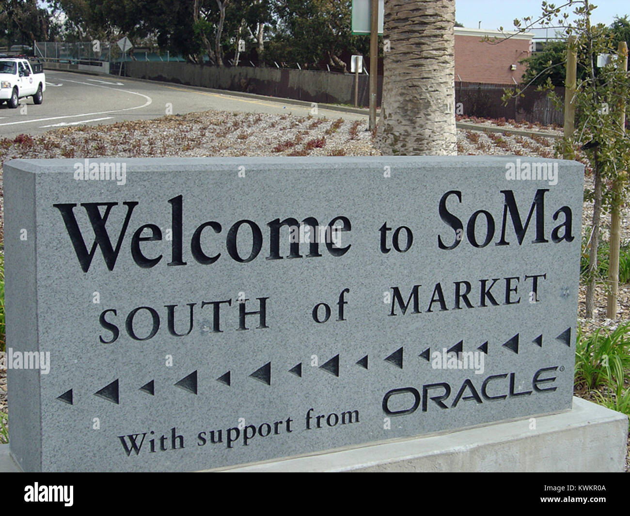 'Welcome to SoMa' sign at Eighth and Harrison (February 2008 Stock ...
