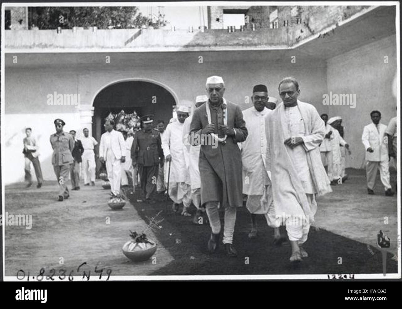 Jawaharlal nehru first prime hi-res stock photography and images - Alamy