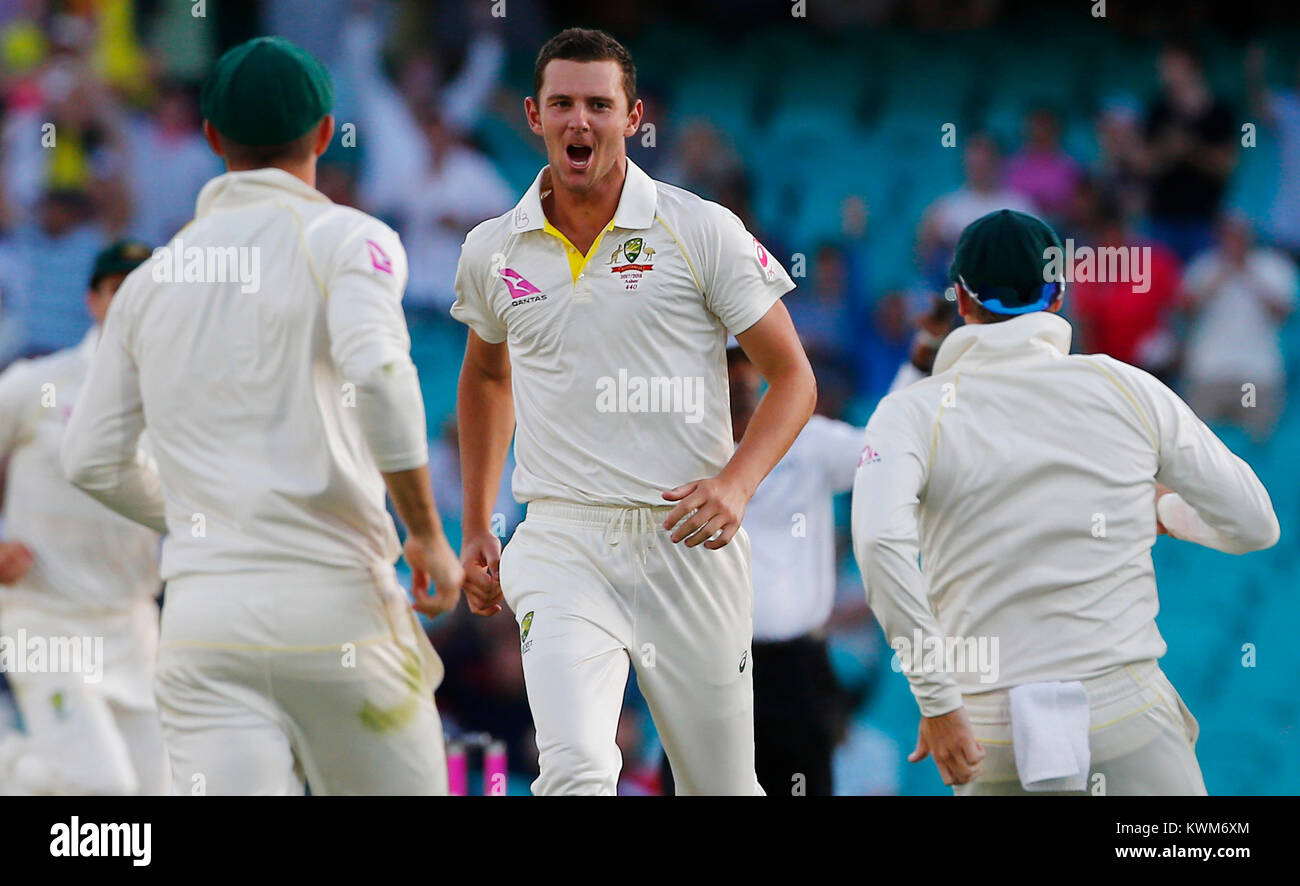 Australia's Josh Hazelwood celebrates the wicket of England's Jonny ...