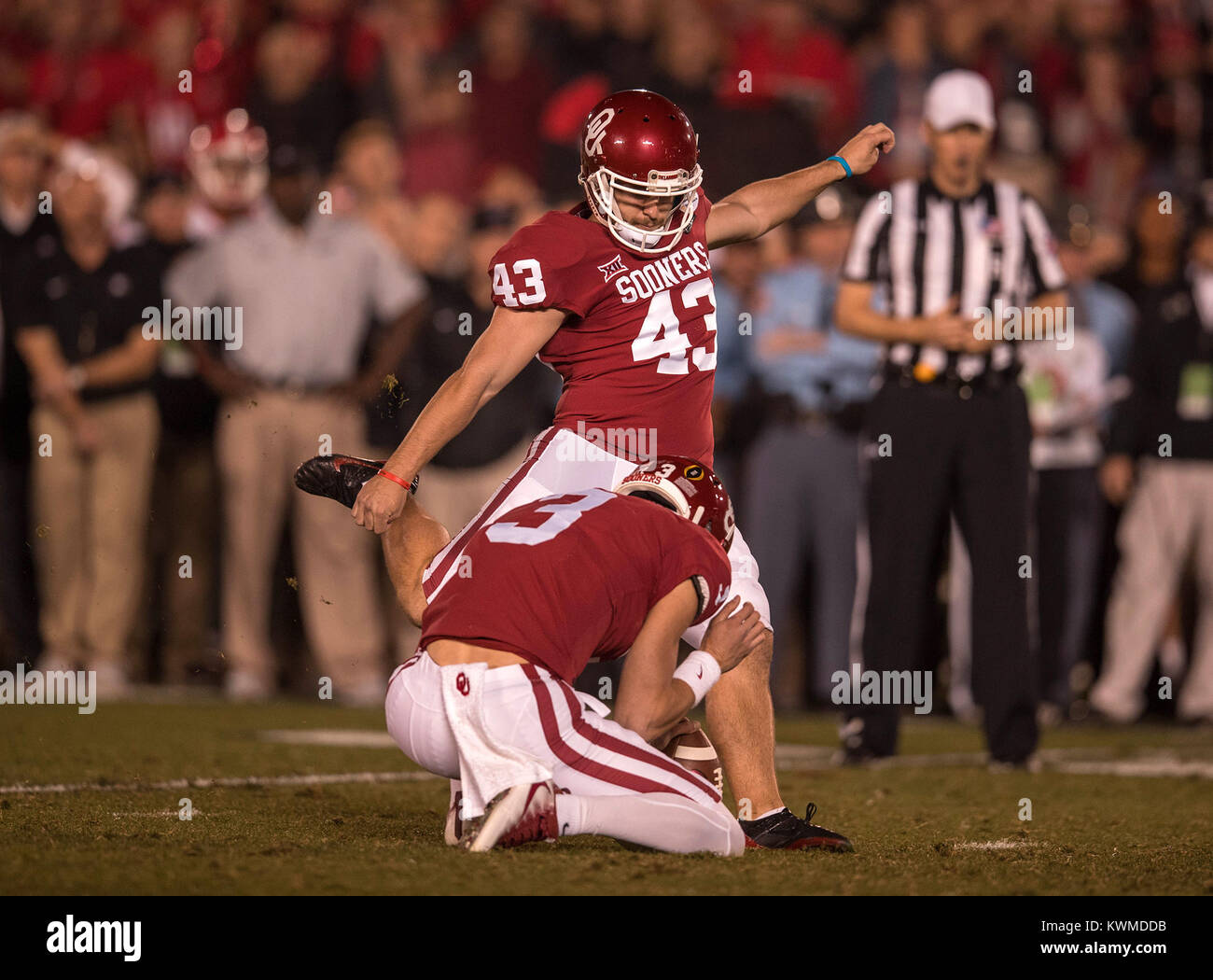 Austin seibert hi-res stock photography and images - Alamy