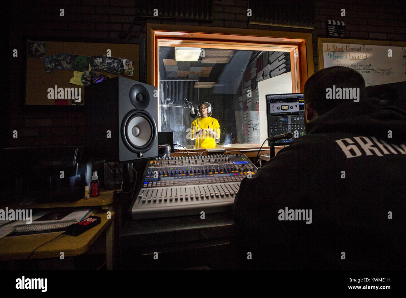 Andy booth hi-res stock photography and images - Alamy