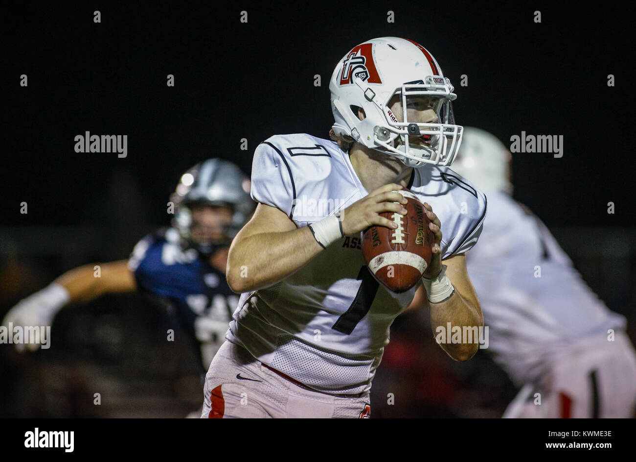 Cedar Rapids, Iowa, USA. 28th Oct, 2016. Davenport Assumption's Chris ...