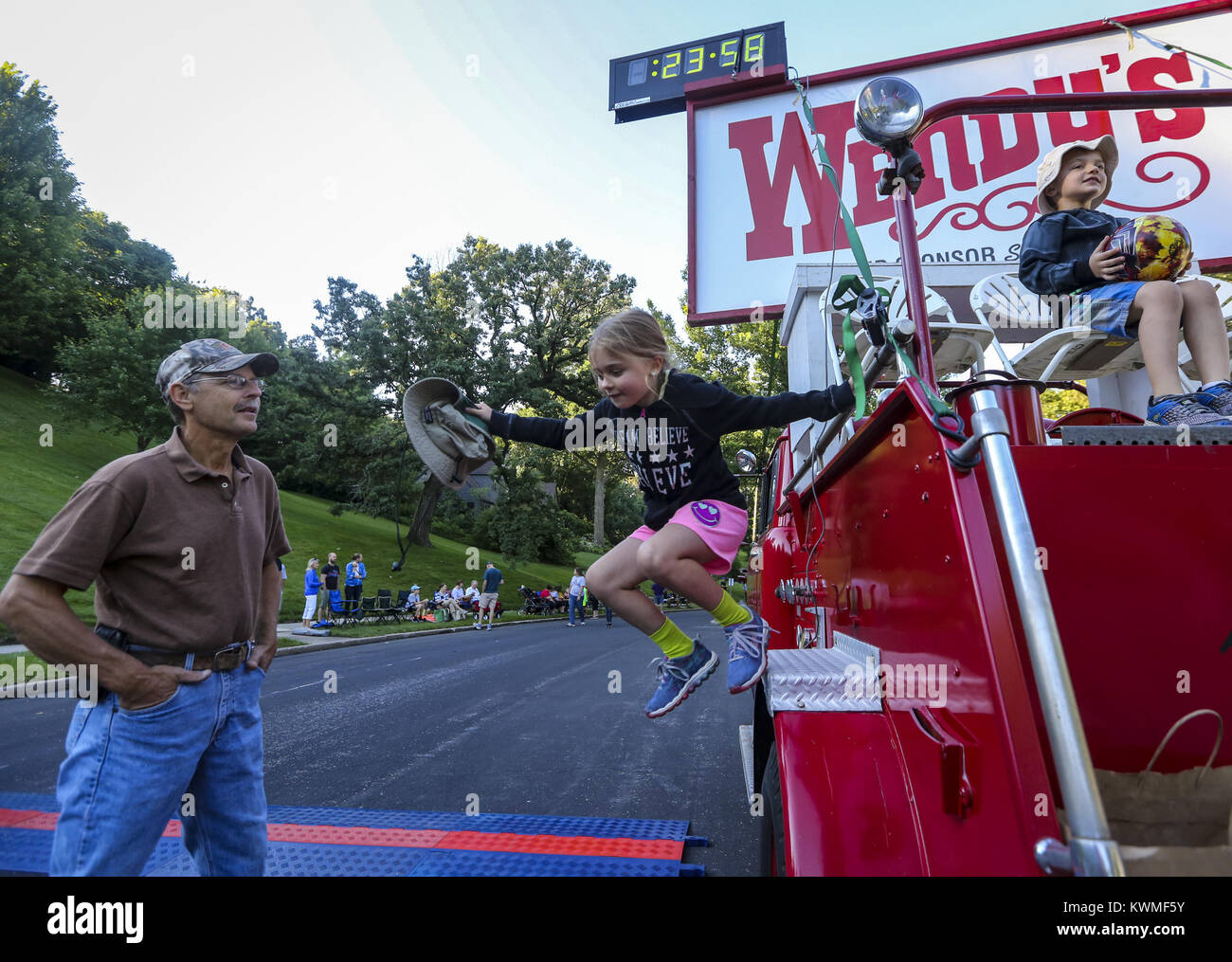 Davenport, Iowa, USA. 29th July, 2017. Hailee Jarrett, 8, of Rockford ...