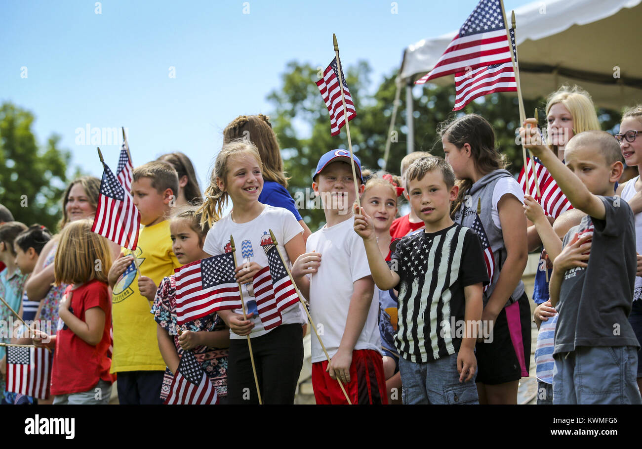 Pledge of allegiance kids hi-res stock photography and images - Alamy