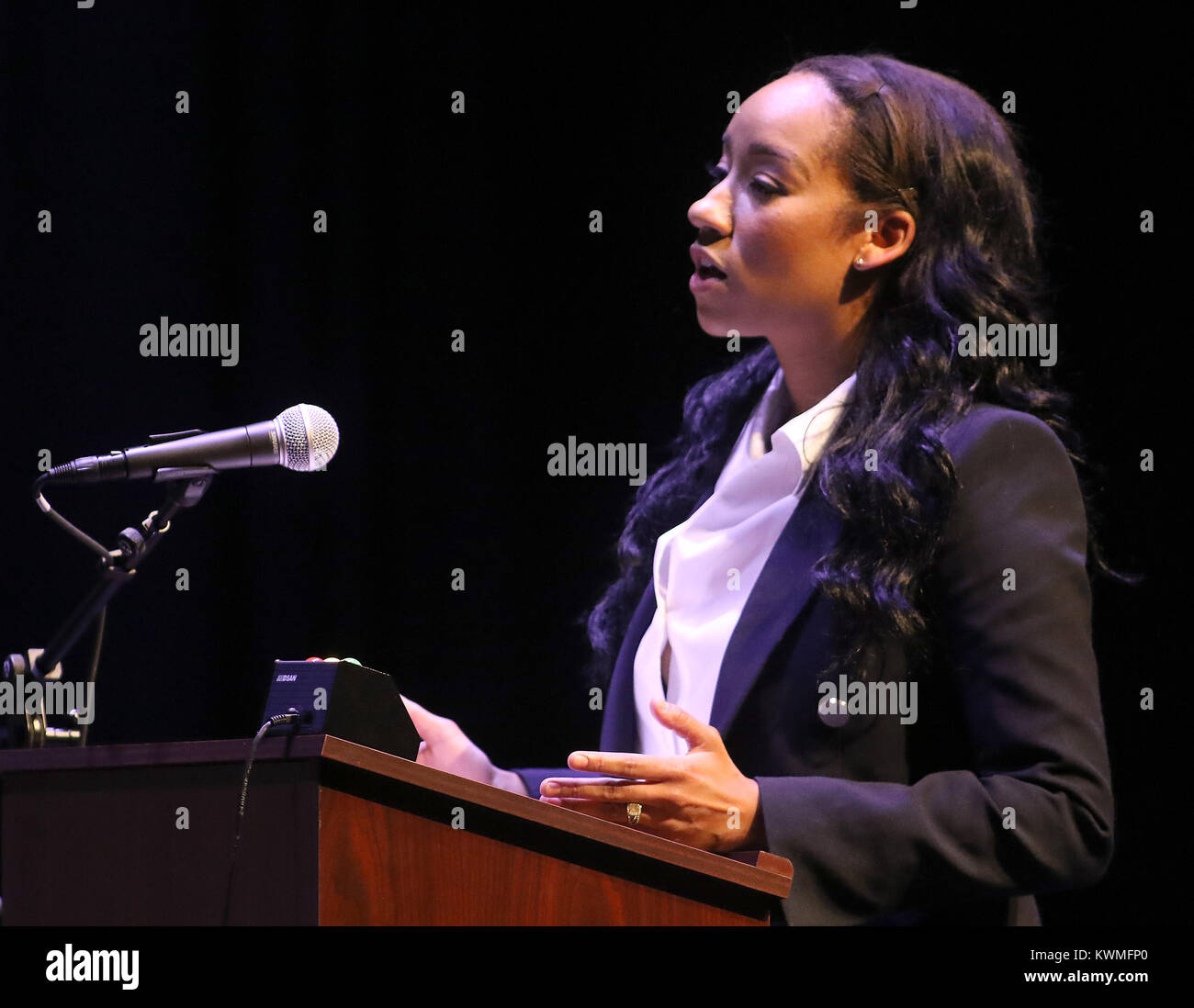Davenport, Iowa, USA. 12th Oct, 2017. Attorney Courtney Wilson of ...