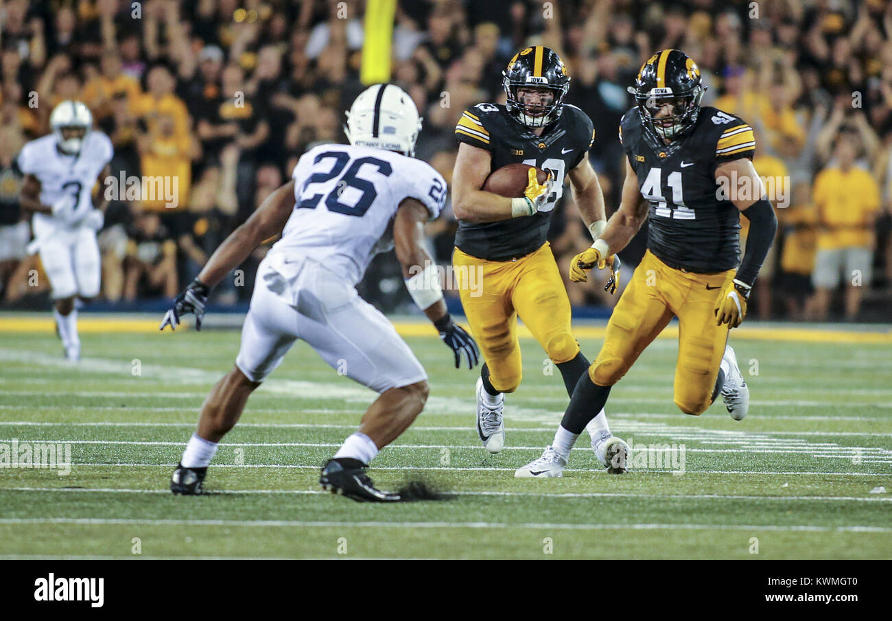 Iowa City, Iowa, USA. 23rd Sep, 2017. Iowa Hawkeyes linebacker Josey ...