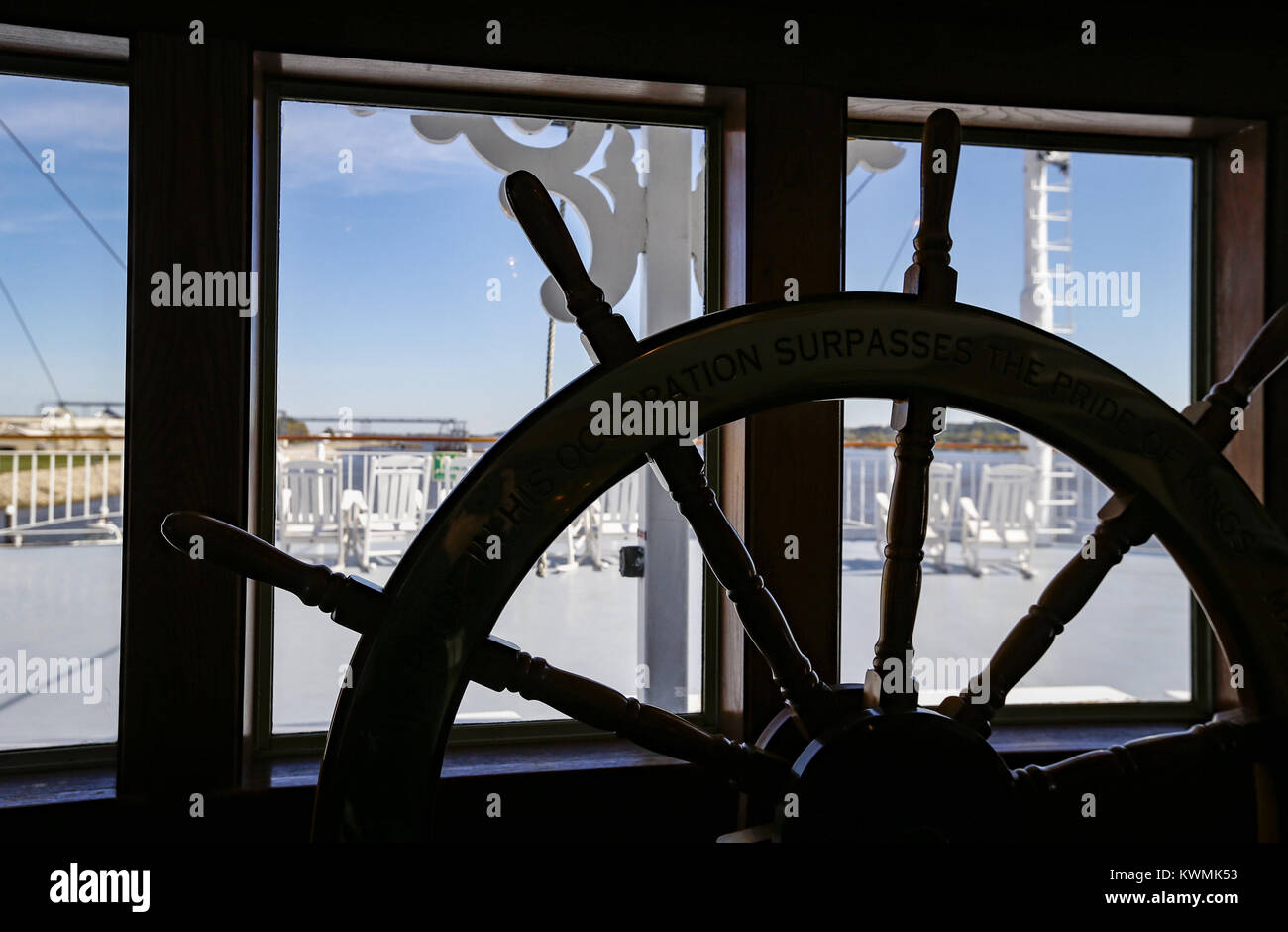 Quad chart hi-res stock photography and images - Alamy