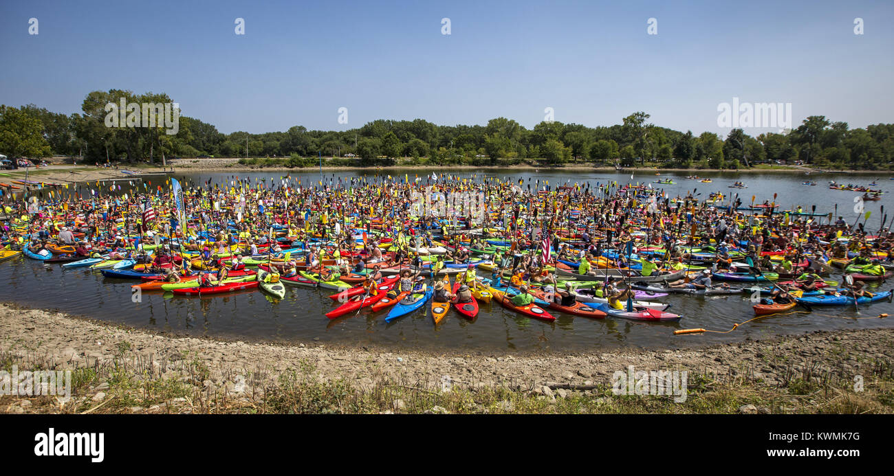 Rock Island, Iowa, USA. 19th Aug, 2017. The raft of kayaks canoes and ...