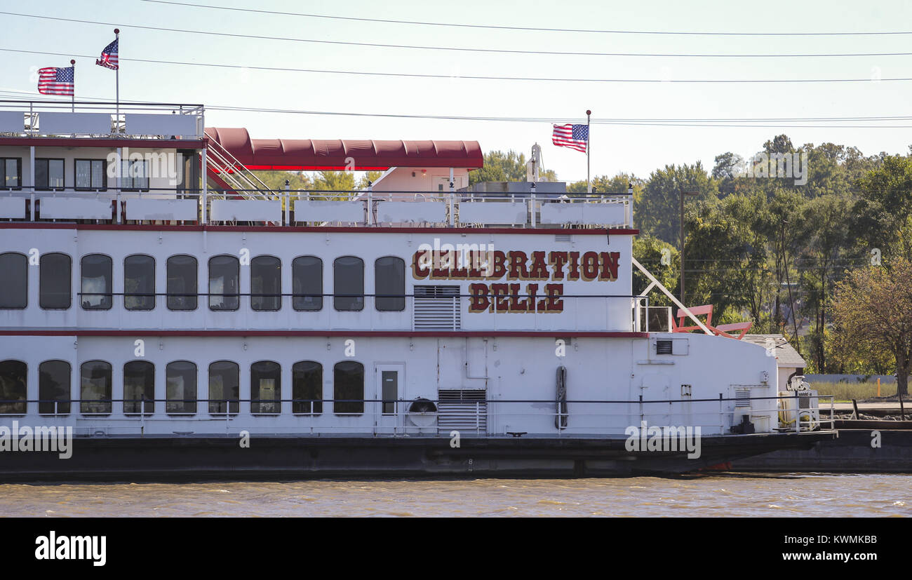 Moline, Iowa, USA. 16th Oct, 2017. The Celebration Belle is seen on the ...