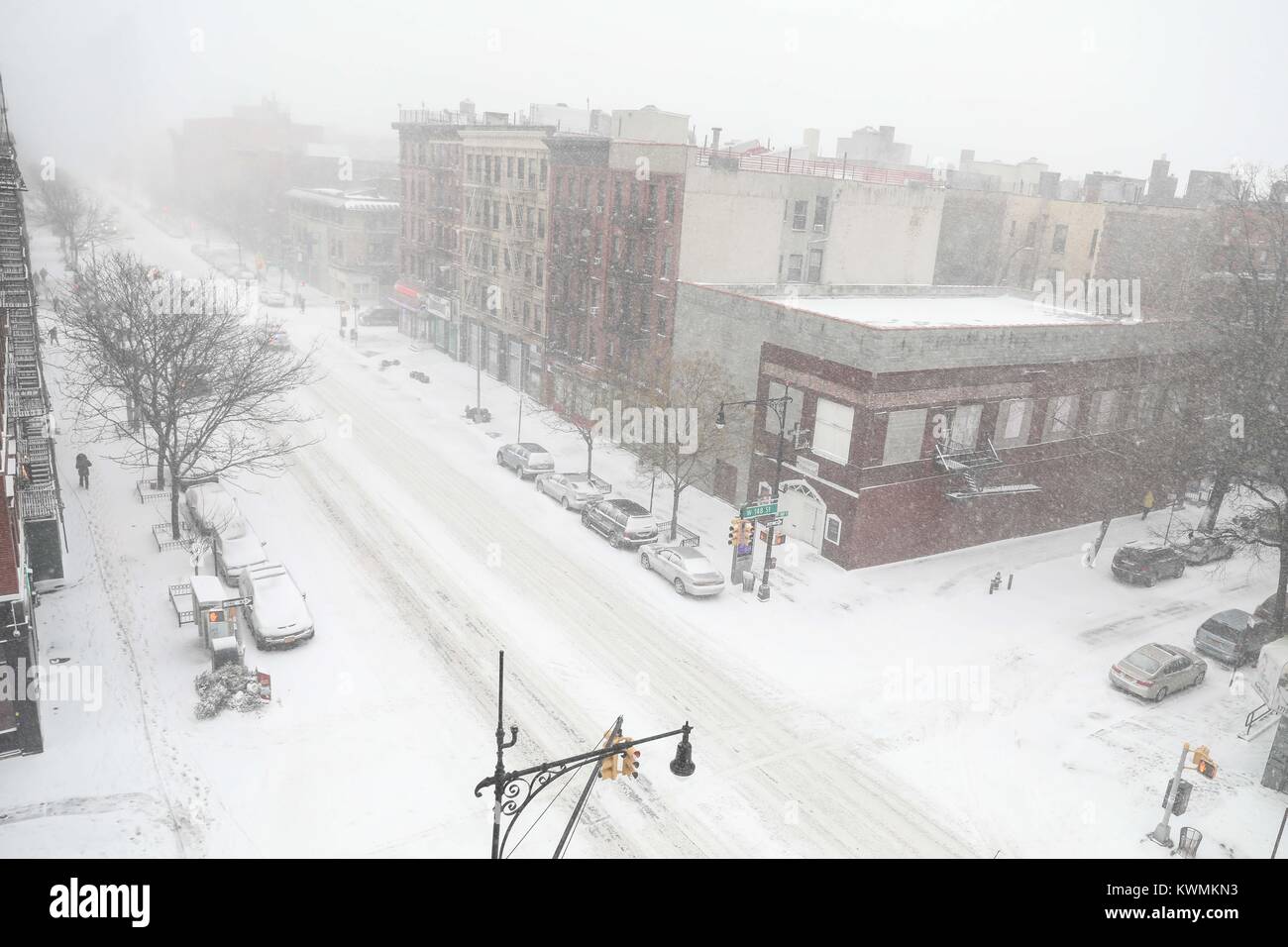 New York, United States. 04th Jan, 2018. Strong blizzard hits Manhattan ...