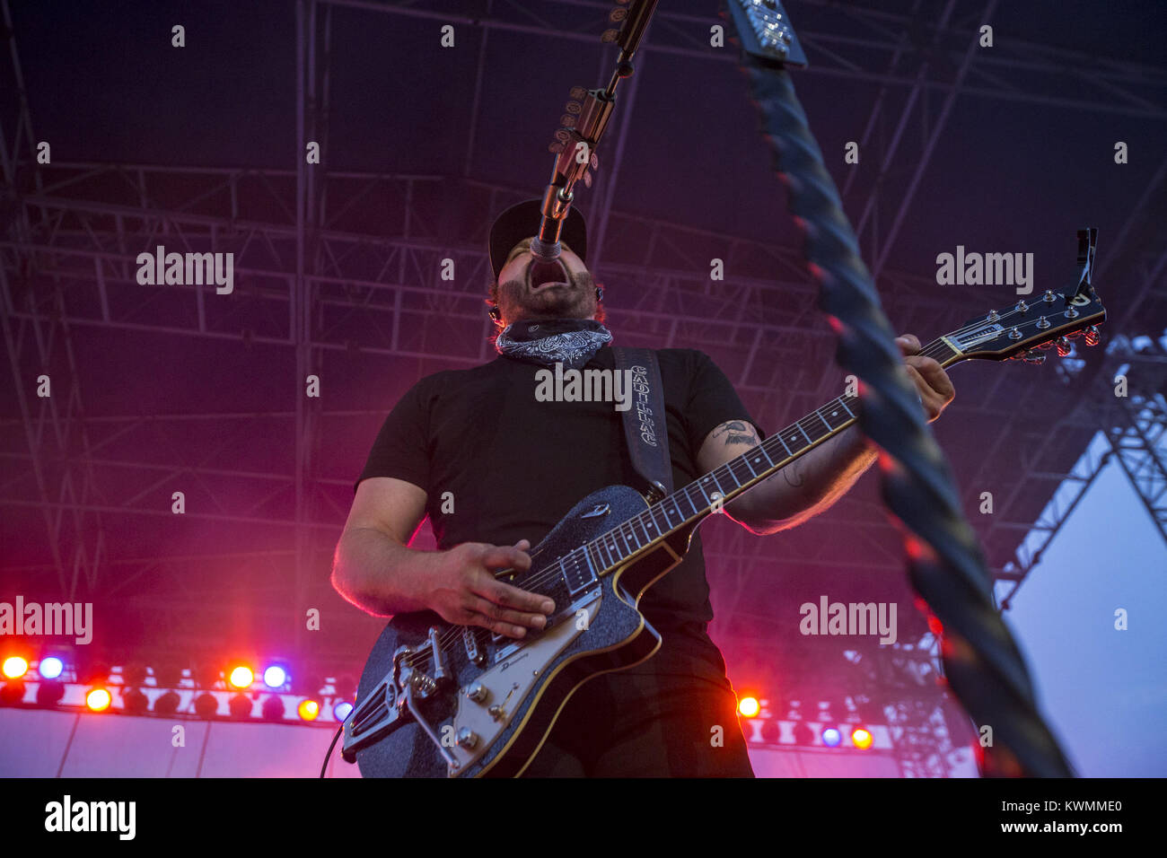 Davenport, Iowa, USA. 6th Aug, 2017. Country music singer and ...