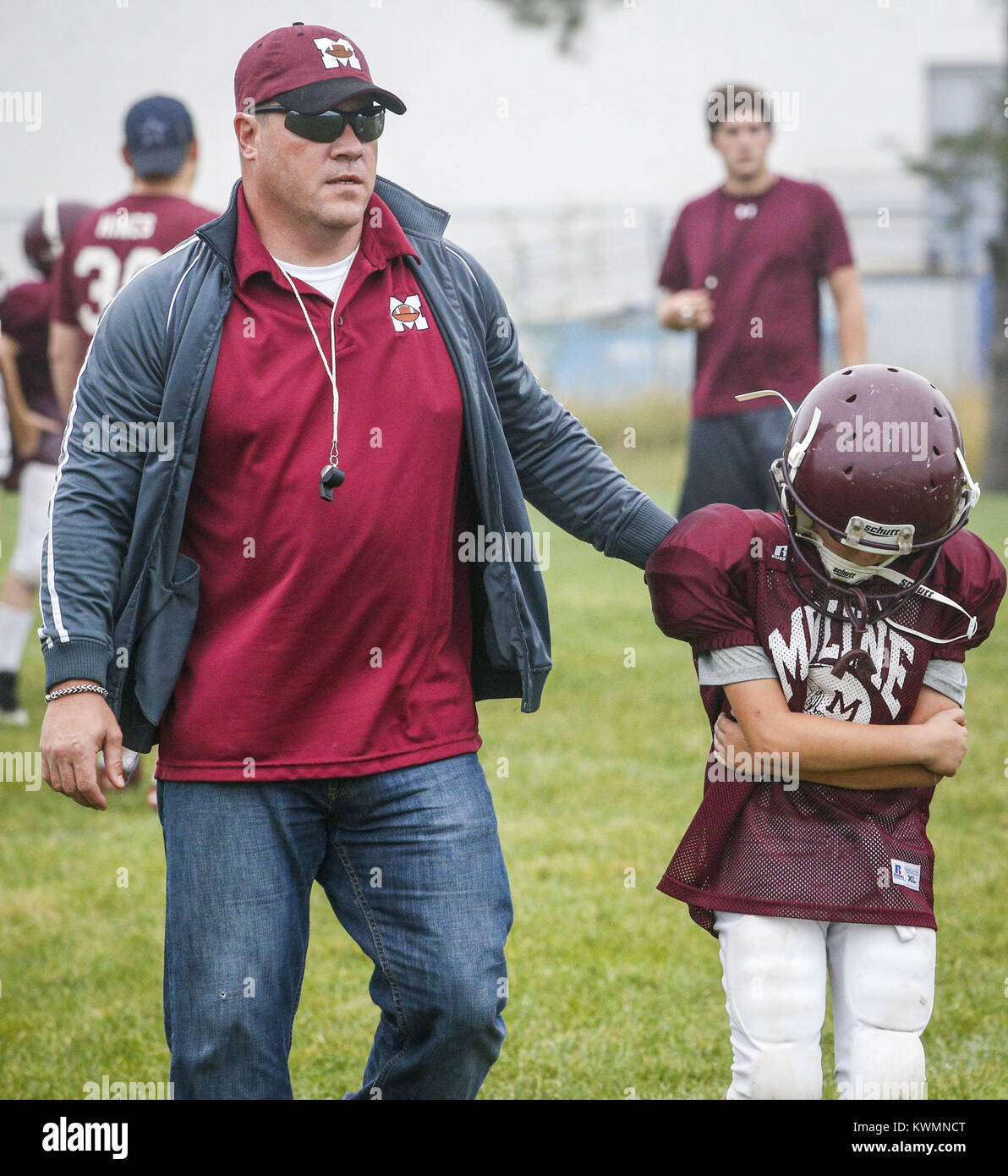 Davenport, Iowa, USA. 24th Sep, 2016. Coordinator of Moline Junior ...