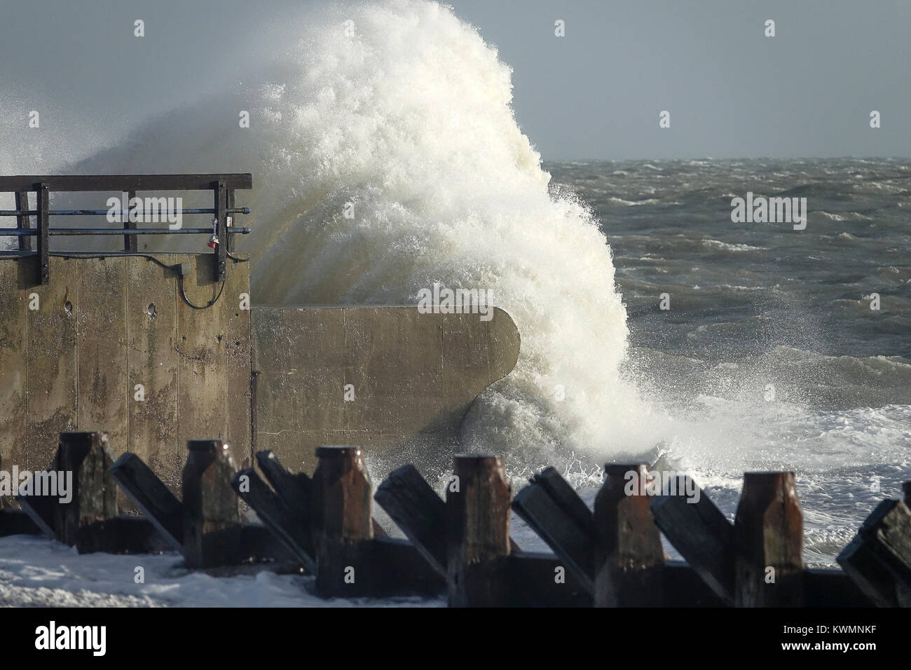 Beachlands, Hayling Island. 04th January 2018. Severe gales and large ...