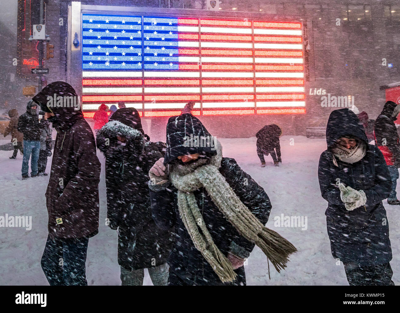 Bombogenesis hi-res stock photography and images - Alamy