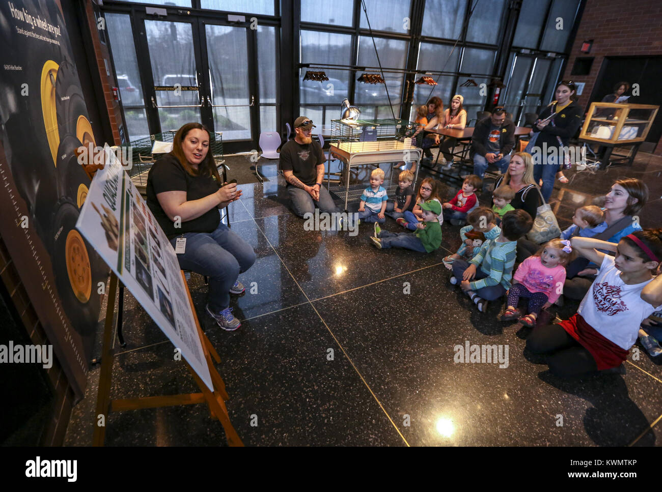 John deere pavilion moline hi-res stock photography and images - Alamy