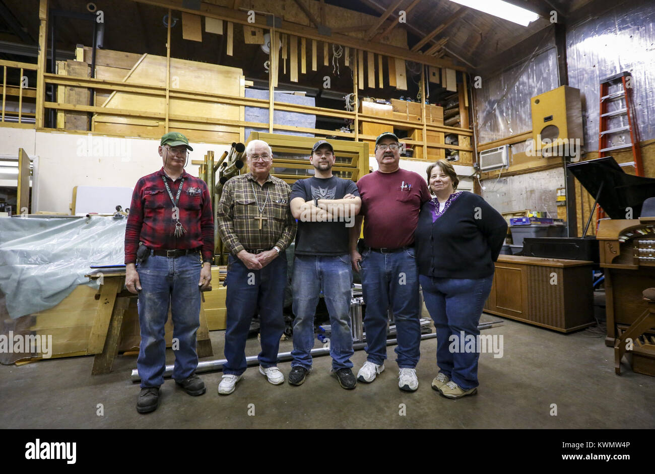 Members from number company hi-res stock photography and images - Alamy