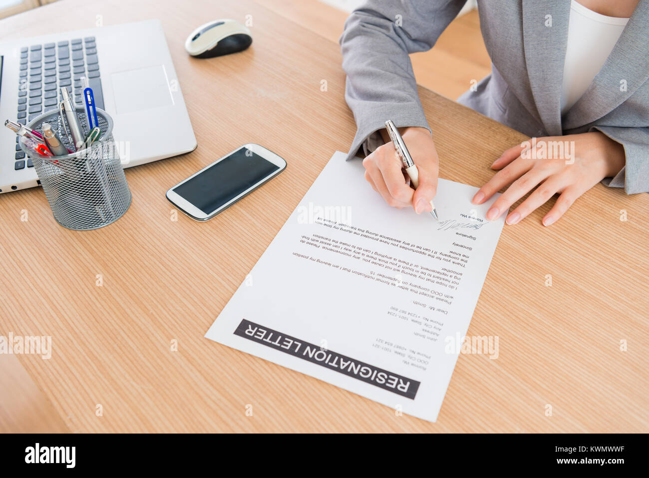 Resignation letter hi-res stock photography and images - Alamy
