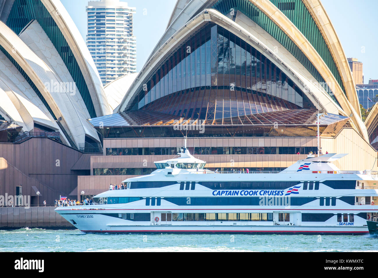 Captain Cook cruises vessel passes by the Sydney opera house on Sydney ...
