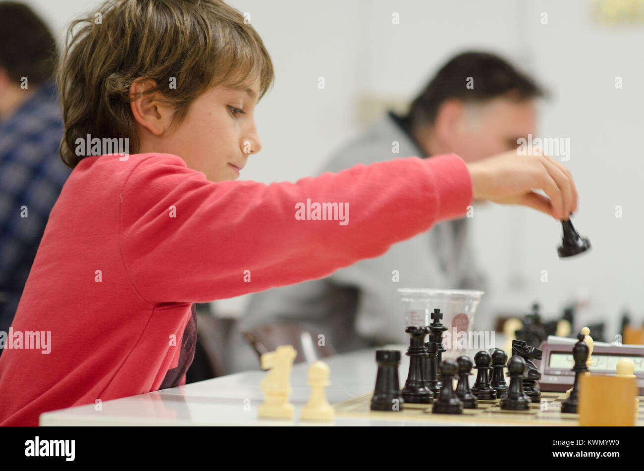 Children chess competition hi-res stock photography and images - Alamy