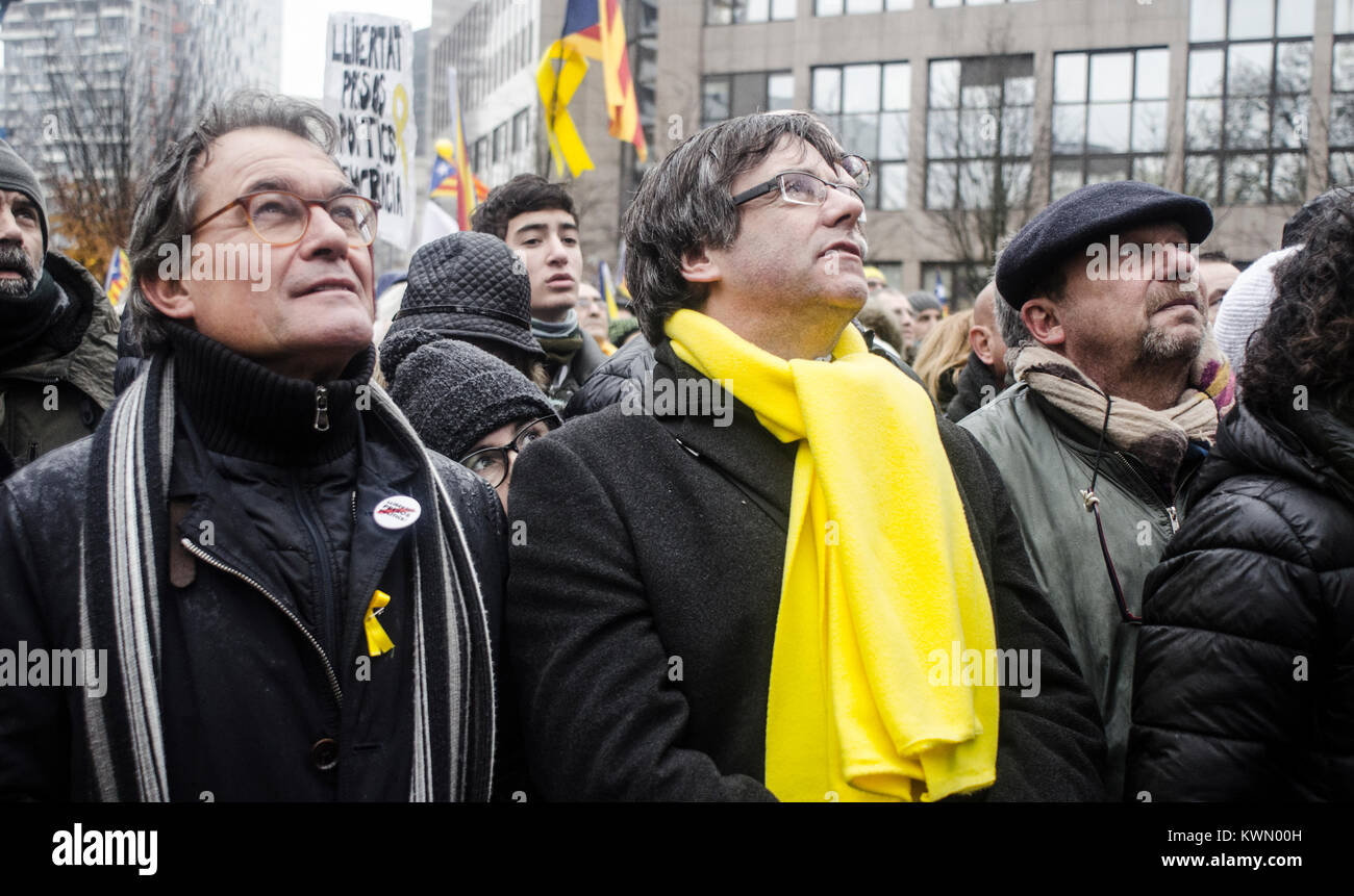 Catalan people hi-res stock photography and images - Alamy