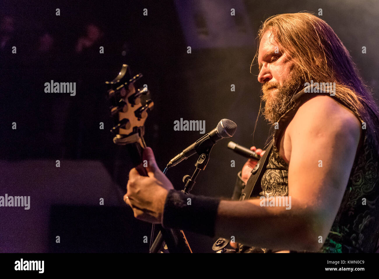 Metalheart hi-res stock photography and images - Alamy