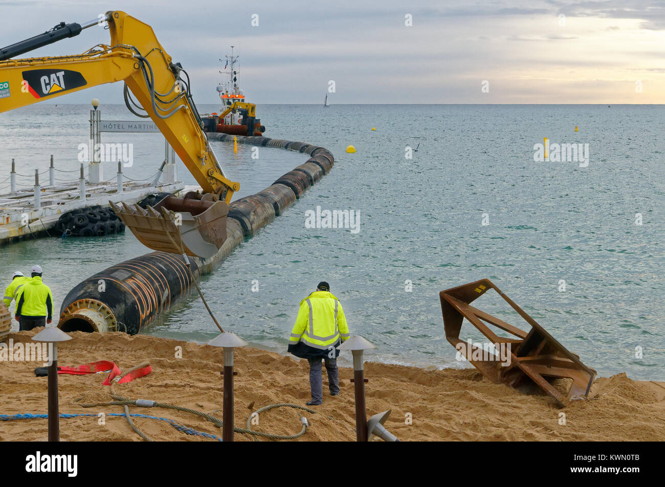Sand dredge hi-res stock photography and images - Alamy