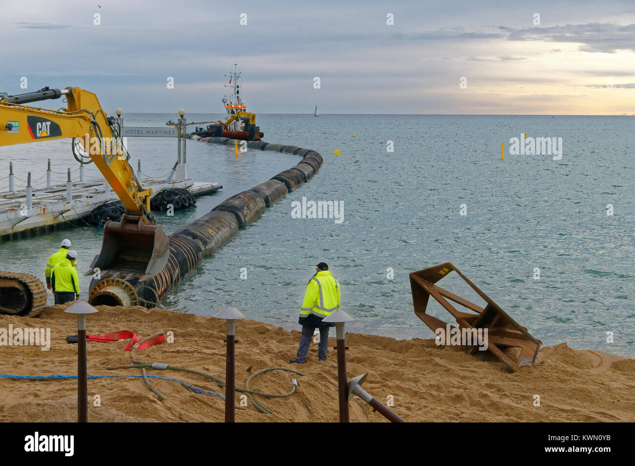 Dischage channel hi-res stock photography and images - Alamy