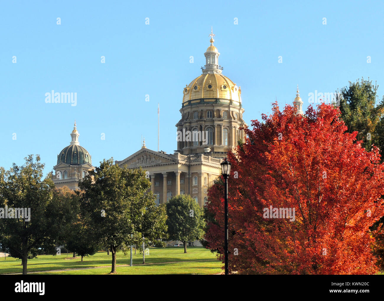 Iowa Capitol Dome in Fall Stock Photo - Alamy