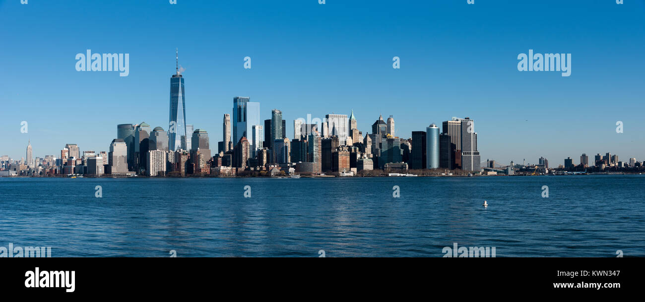 Lower manhattan panorama hi-res stock photography and images - Alamy