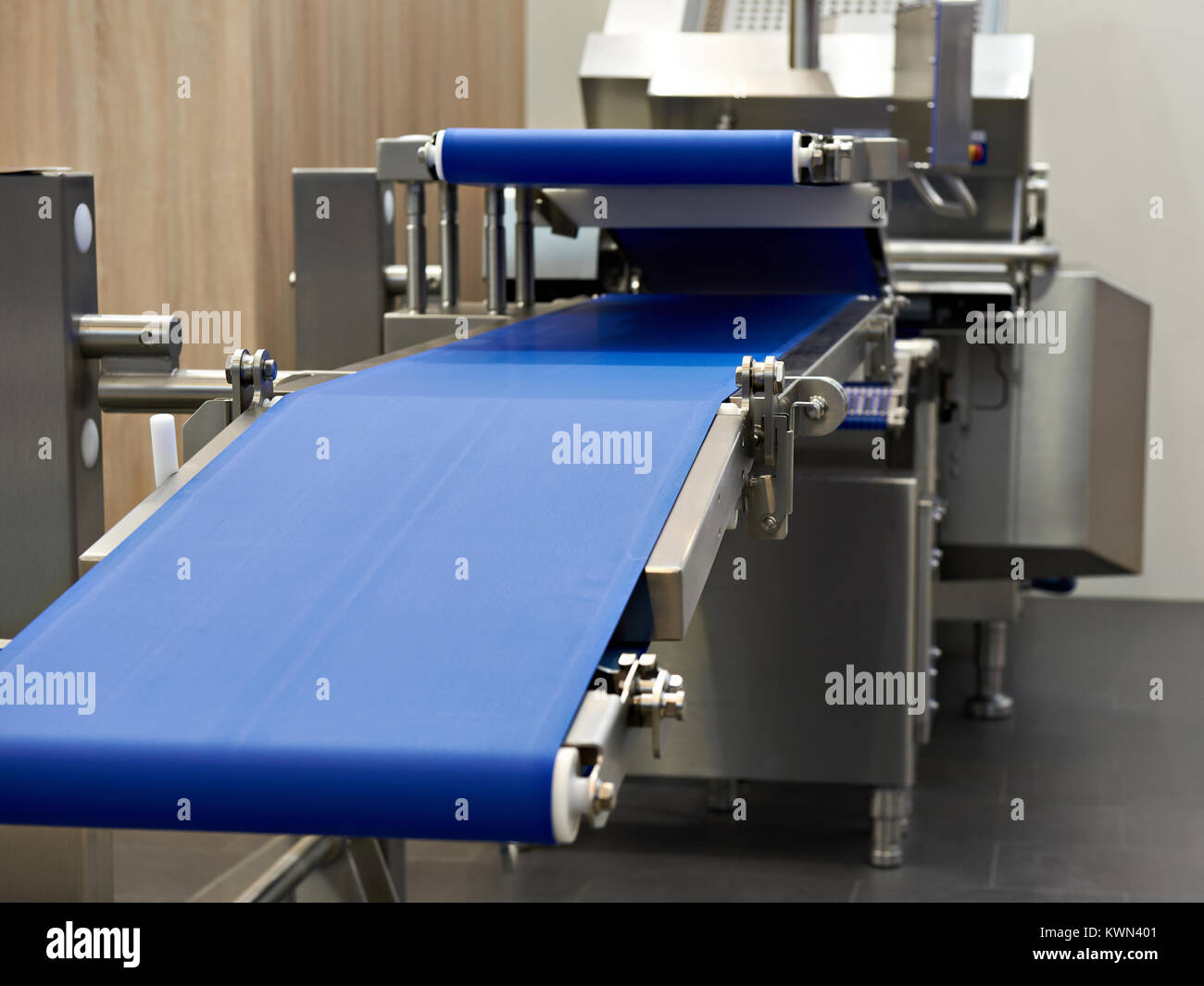 Modern manufacturing plant hi-res stock photography and images - Alamy