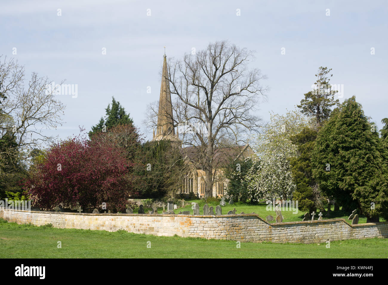 St. Lawrence's Church, Mickleton, Gloucestershire, England, UK, Europe ...
