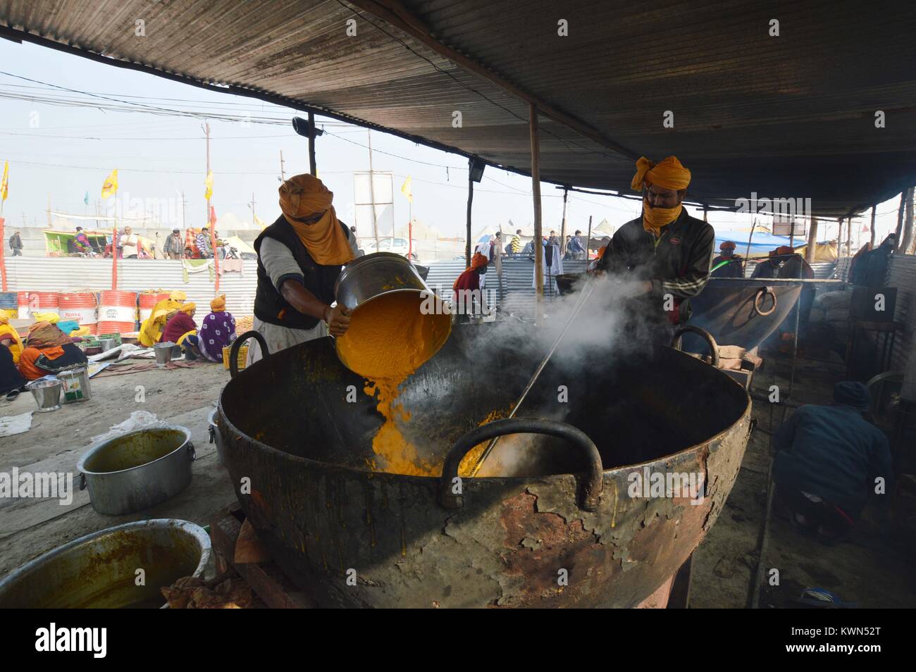 Bhandara hi-res stock photography and images - Alamy