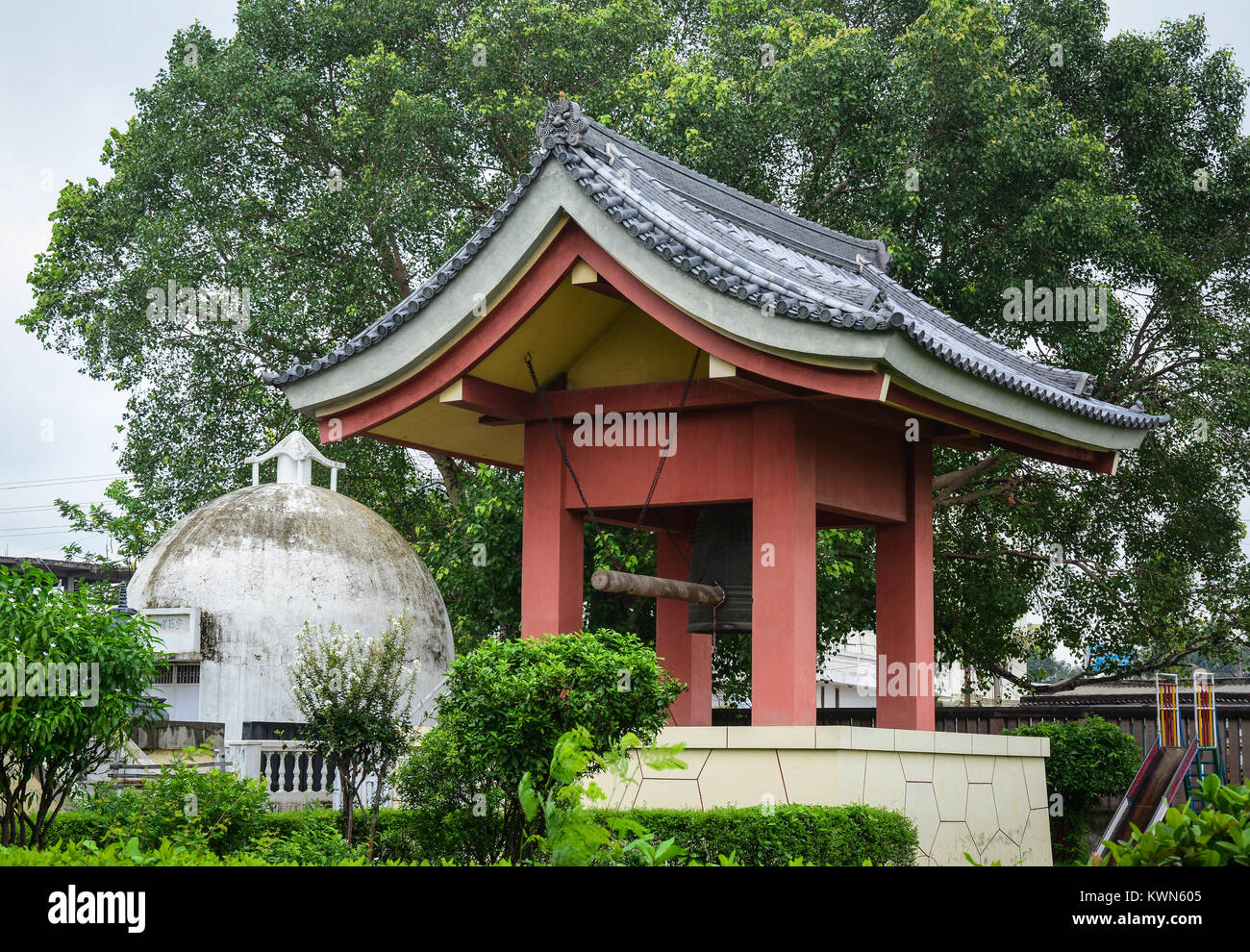 Small buddhist temple hi-res stock photography and images - Alamy