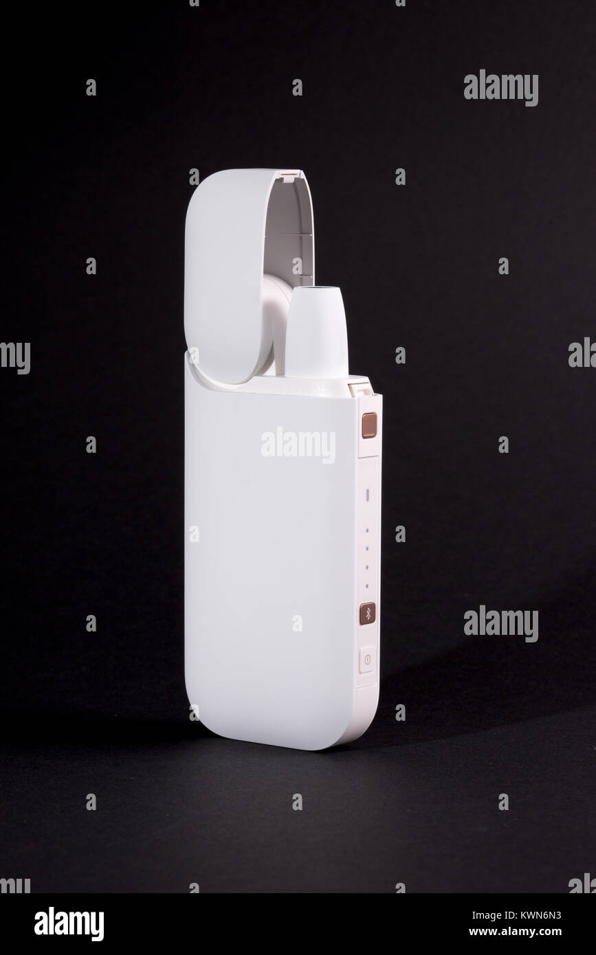 Newest electronic cigarettes, heating tobacco system IQOS, smoking ...