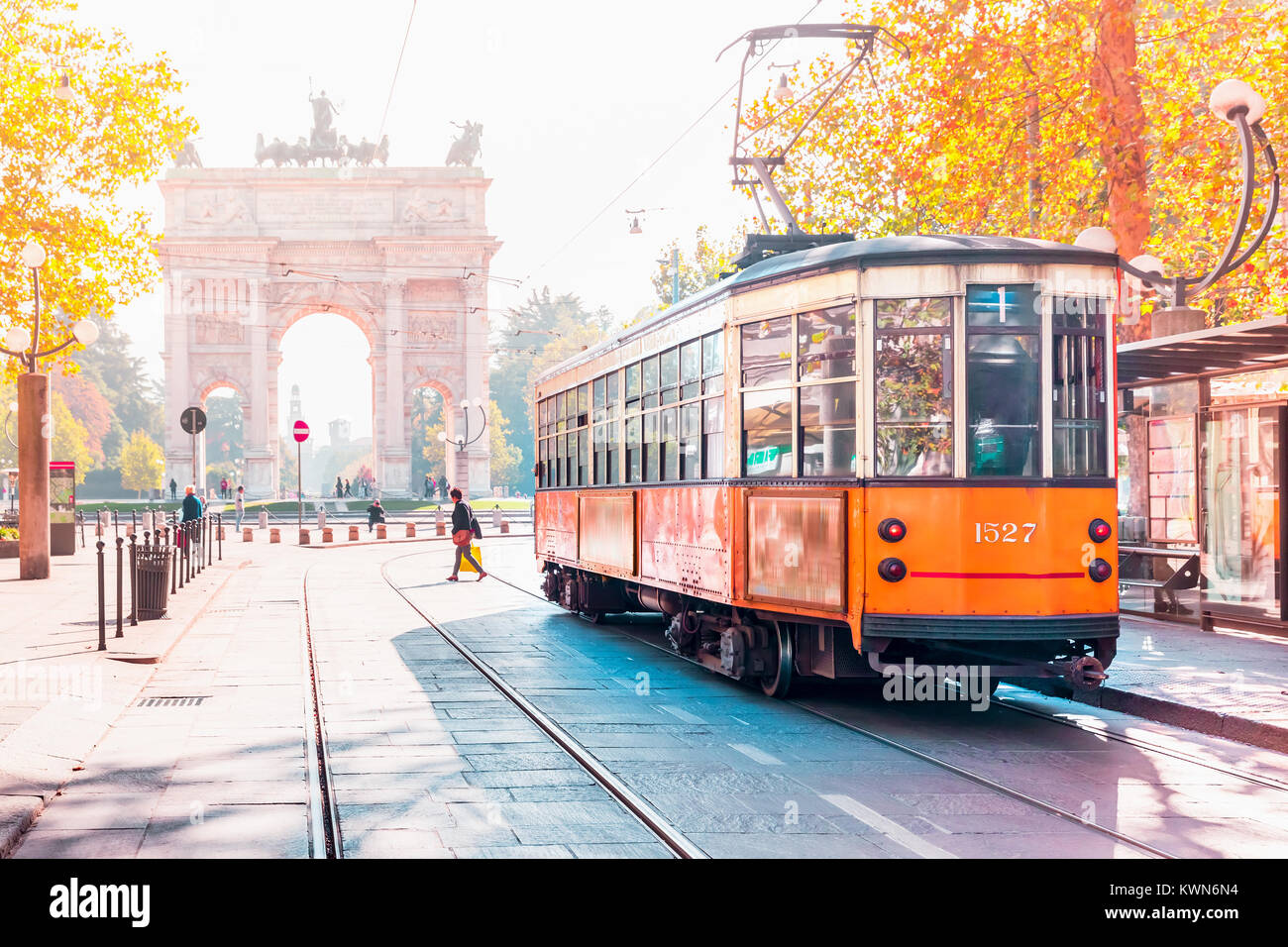 Milano tram hi-res stock photography and images - Alamy