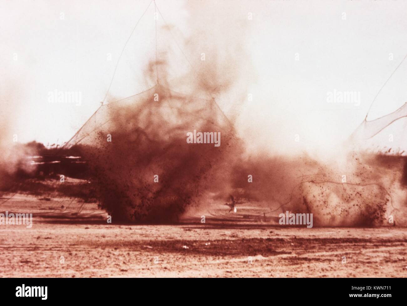 Shooting cannon hi-res stock photography and images - Alamy