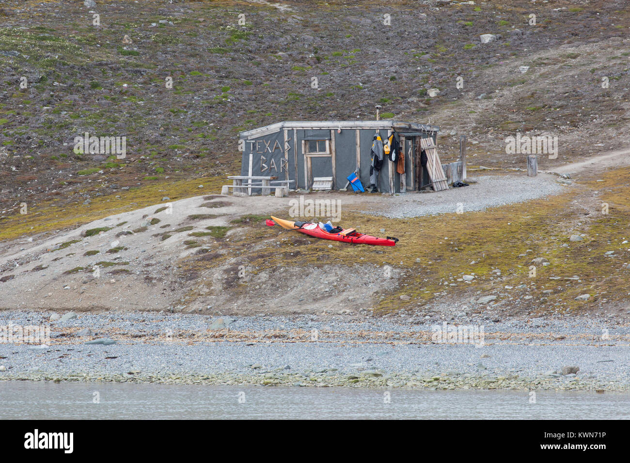 Trapper cabin hi-res stock photography and images - Alamy