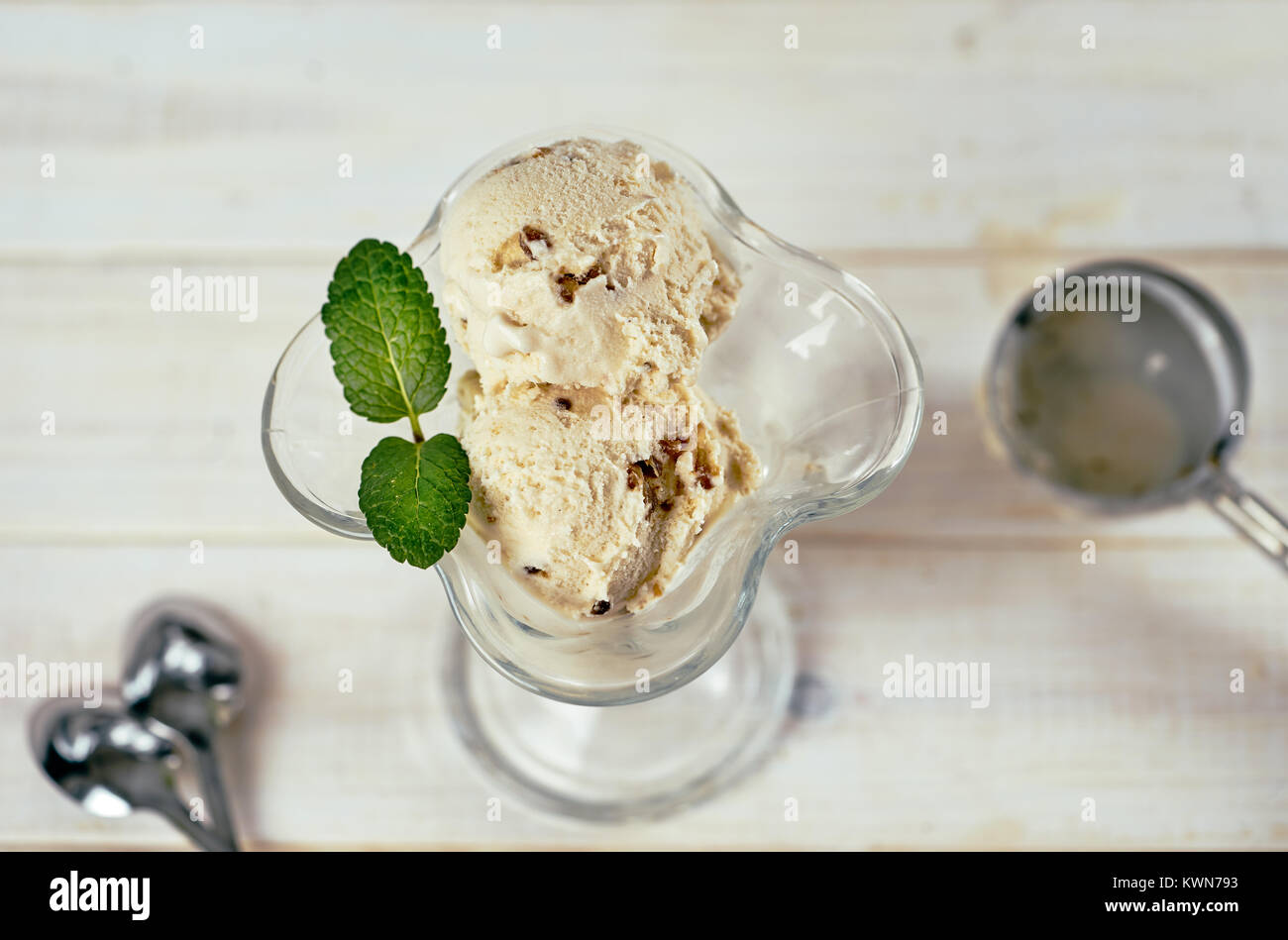 Close up chocolate ice cream hi-res stock photography and images - Alamy