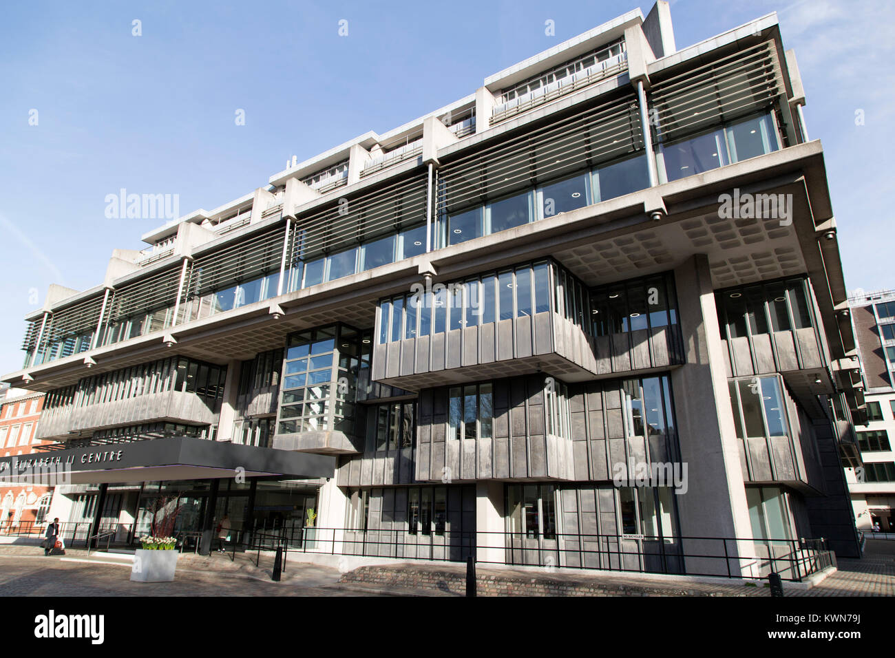 Queen elizabeth ii conference center hi-res stock photography and ...