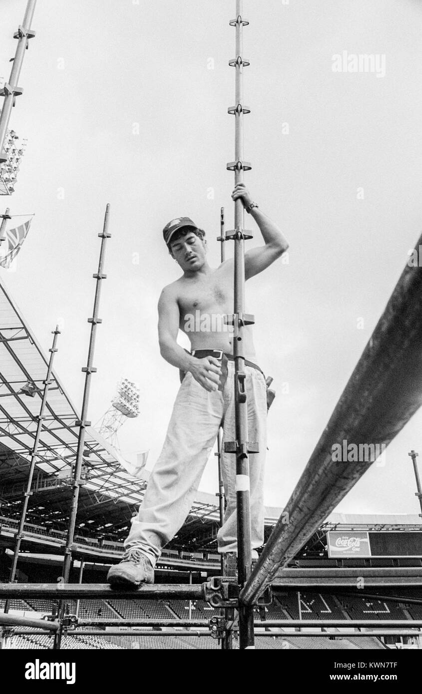 Bts concert stadium hi-res stock photography and images - Alamy