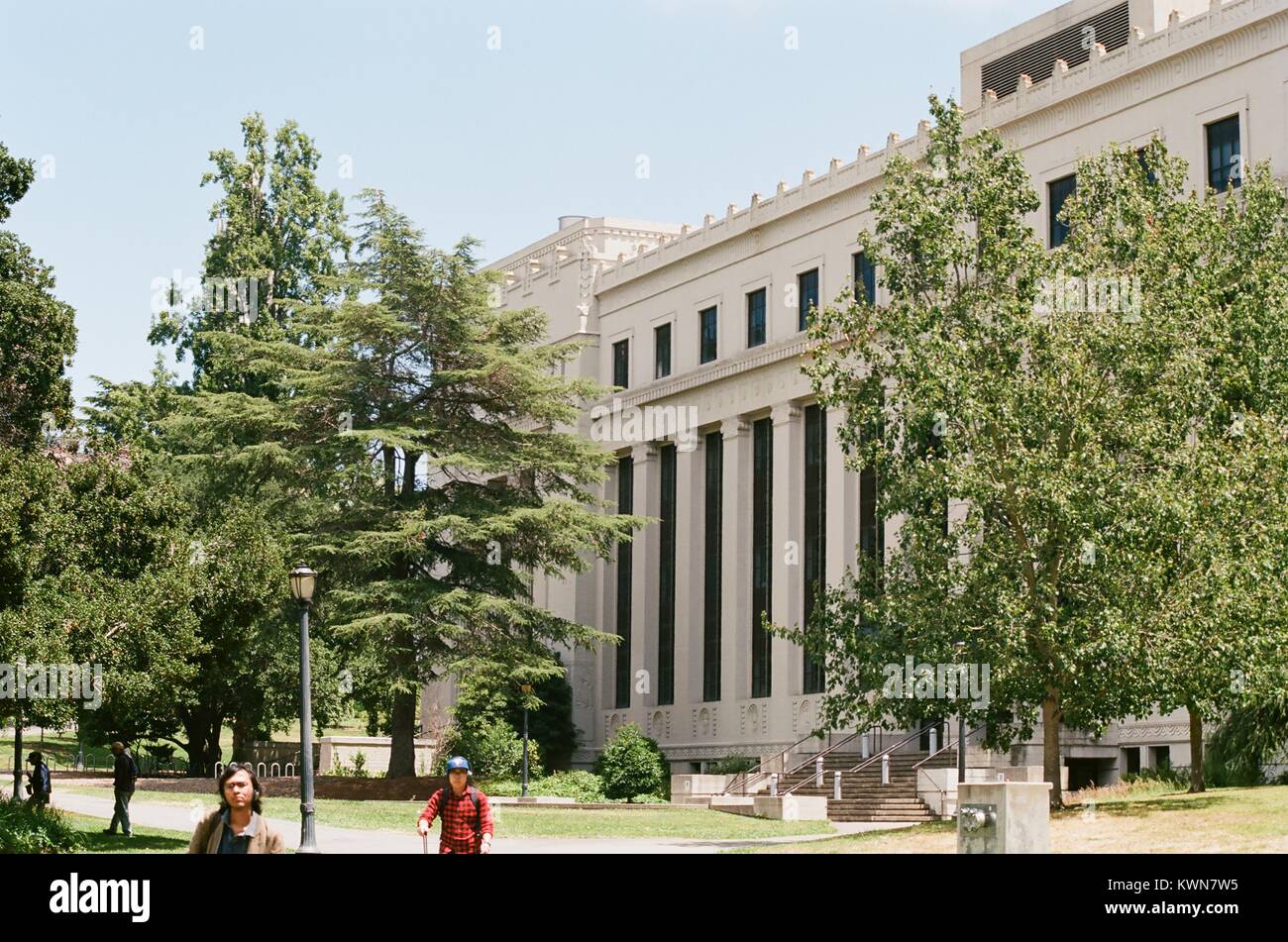 City of berkeley building hi-res stock photography and images - Alamy
