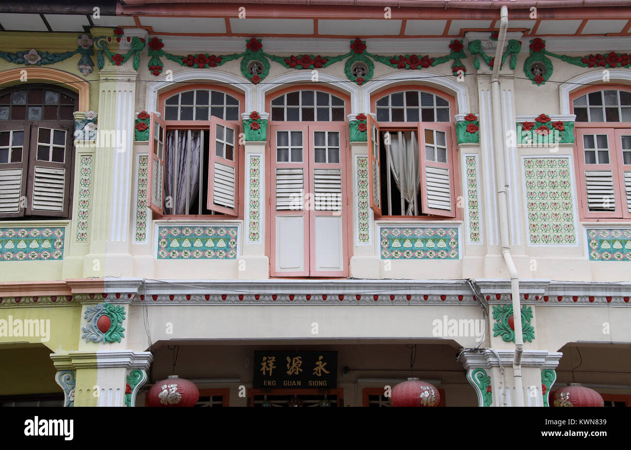 Peranakan Style Architecture Singapore Stock Photos & Peranakan Style ...