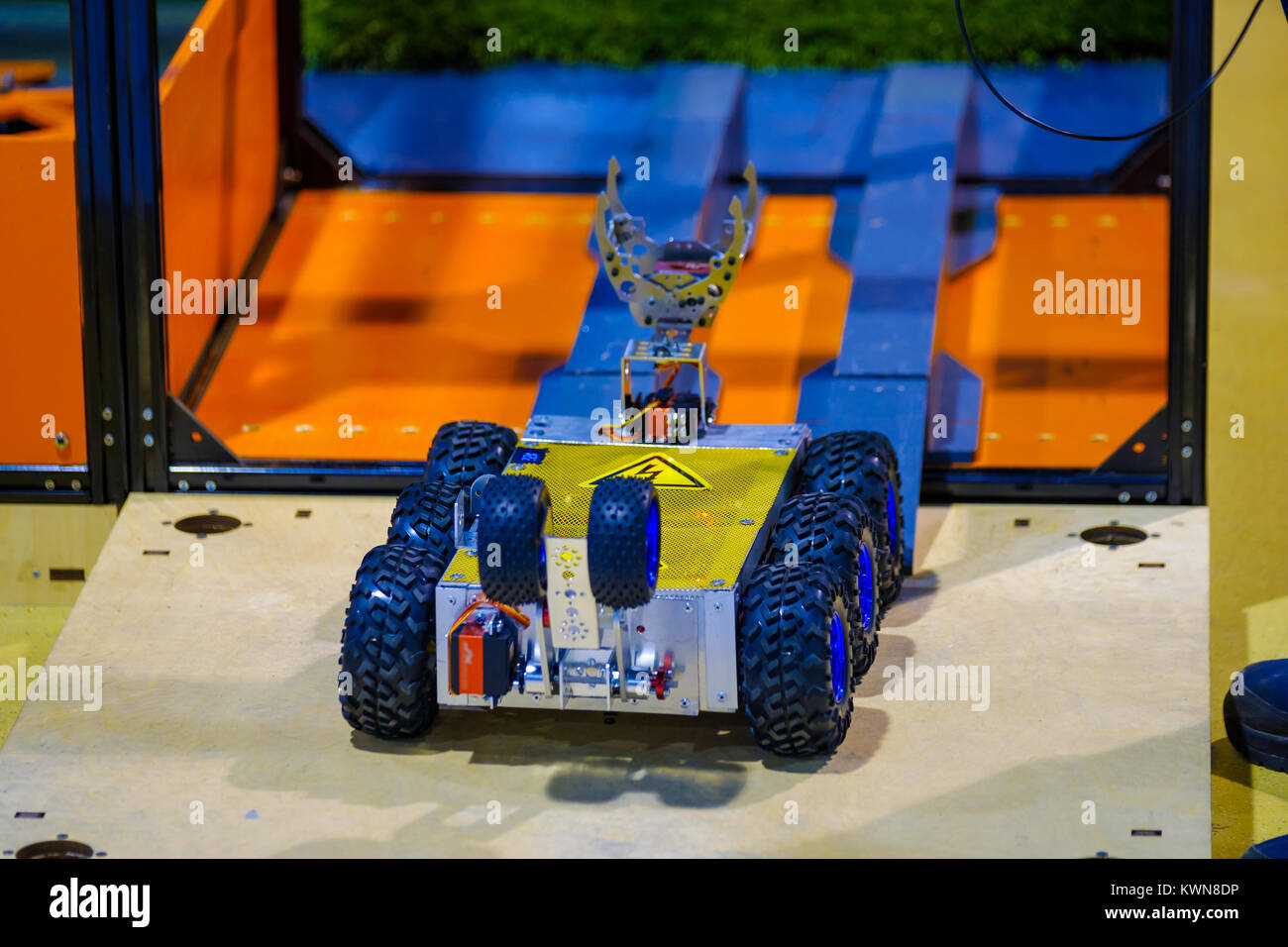 Line tracking stem ev3 robot Stock Photo - Alamy