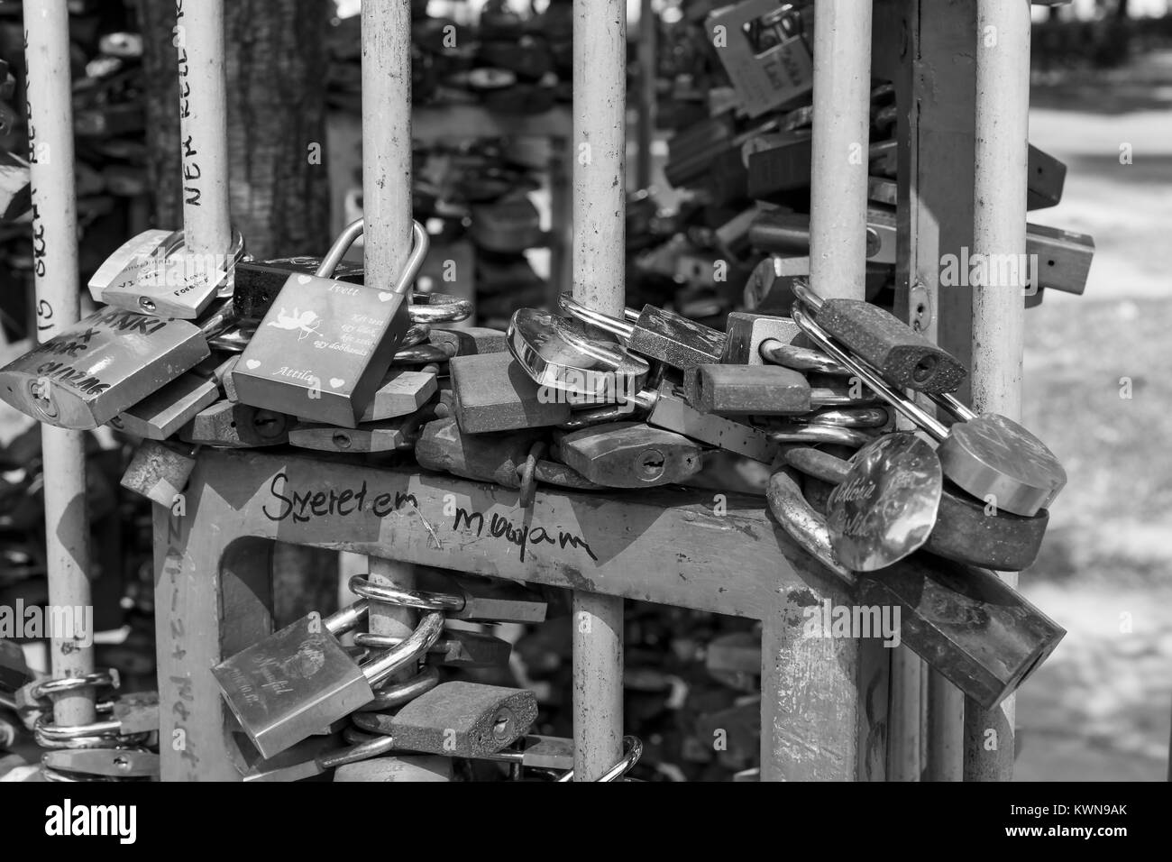 Budapest hungary love padlocks in Black and White Stock Photos & Images ...